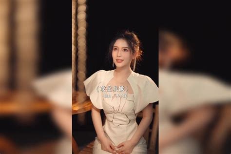 夫妻档的默契就是不一样！美女歌手翻唱粤语歌曲《敢爱敢做》粤语歌曲美女