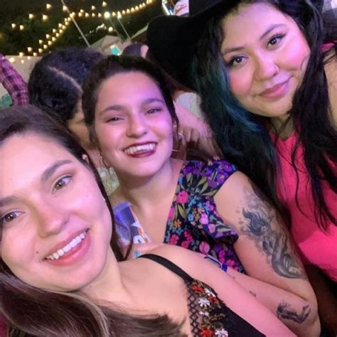 Alisa Rocke Alisar • Threads Say More