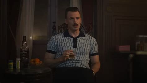 Ryan Gosling And Chris Evans Duke It Out In THE GRAY MAN Trailer