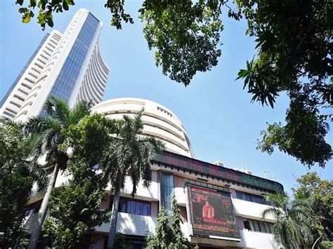Nifty Sensex Open Flat Volatility Expected Due To Expiry In Fando Today