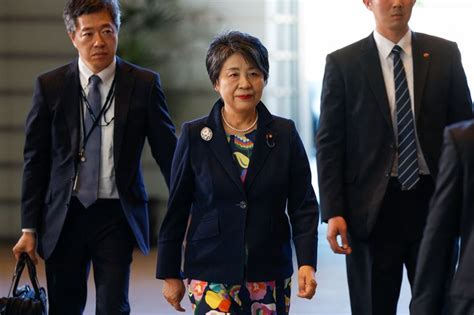 岸田首相が内閣再改造、全19閣僚中13ポストを入れ替え ライブドアニュース