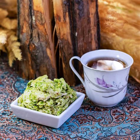 خرید حلوا ارومیه نقل علیزاده