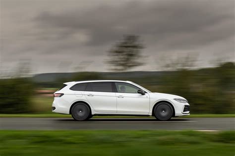 Photo 7 Longueur Nouvelle Volkswagen Passat 2024 Essai Volkswagen