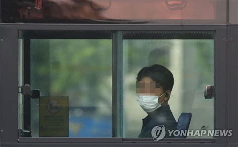 마스크는 필수 연합뉴스
