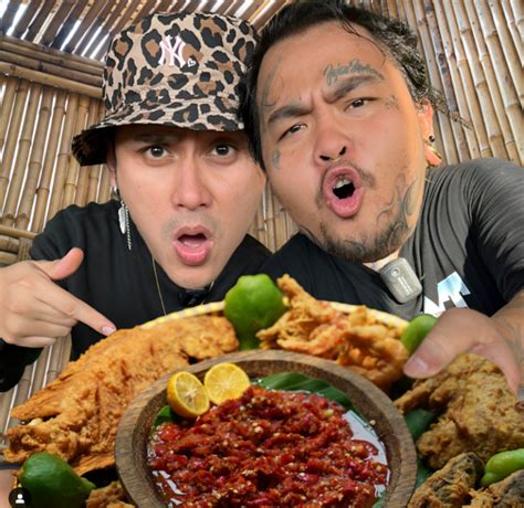 Vicky Nitinegoro Buka Usaha Kuliner Sego Tempong Negoro Harga Mulai