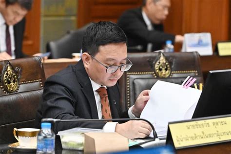 ประชุมคณะกรรมการสรรหากรรมการป้องกันและปราบปรามการทุจริตแห่งชาติ แทน พล ต อ บุณยวัจน์ เครือหงส์