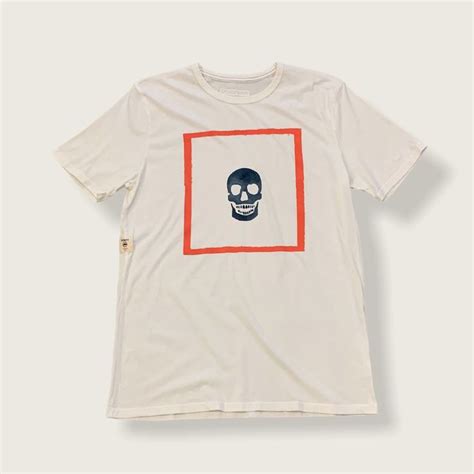 Skull Box Tee
