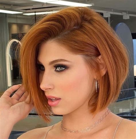 30 Gorgeous Side Part Bob Haircuts