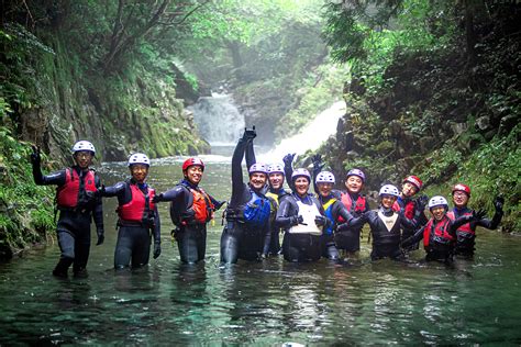 奥湯来シャワークライミング 広島県 湯来の大自然を満喫するアクティビティ体験｜レジャー施設｜湯来交流体験センター【公式】