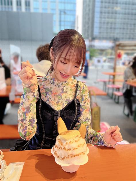 96년생 모모노기 카나 Kana Momonogi 桃乃木かな