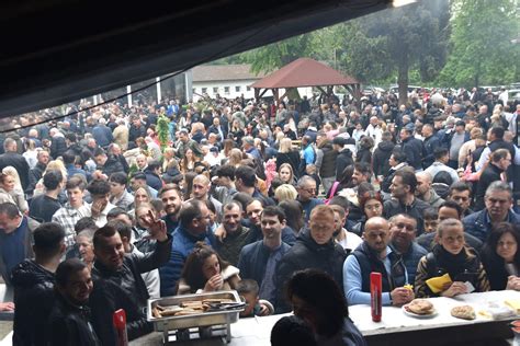 Proslava Vaskrsa U Nemačkom Dortmundu