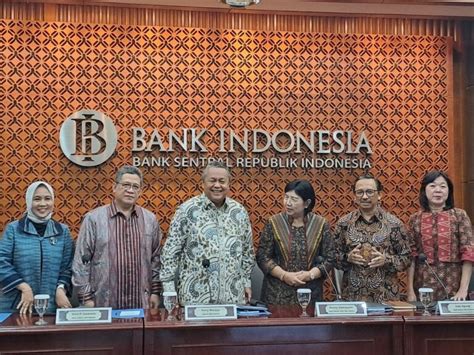 BI Naikkan Suku Bunga Untuk Jaga Stabilitas Nilai Tukar Rupiah