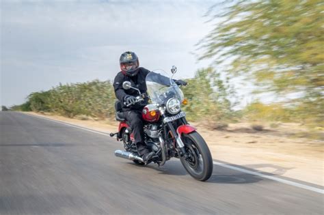 Motorcycle Review Royal Enfield Super Meteor 650 Express Mobility