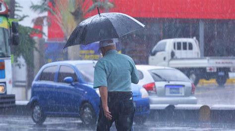 Aguaceros Dispersos En Varias Provincias Del País Por Vaguada Según Onamet