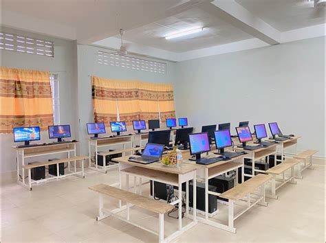 វិទ្យាល័យស្វាយចេក វិទ្យាល័យ ស្វាយចេក Facebook