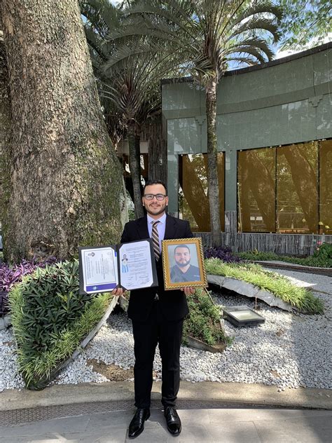 Bezner Rodriguez On Twitter Lo Logramos Hermano Un Abrazo Hasta El Cielo🕊