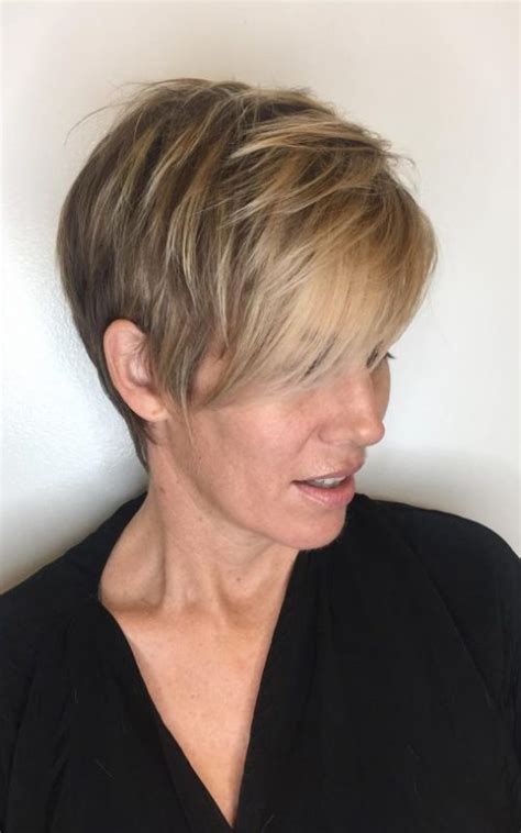 Frisur Ideen für reife Frauen im Jahr 2018 Beste Frisuren Haarschnitte