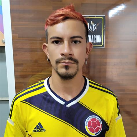 Neamaster のキャスト：無料のライブセックス＆チャット Stripchat