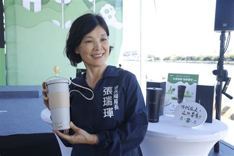 高雄市飲料店減塑大聯盟 自備環保杯雄優惠7月開跑