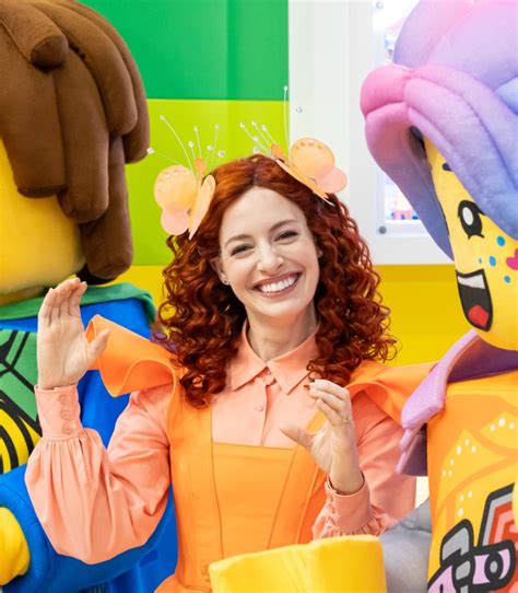 International Global Toy News