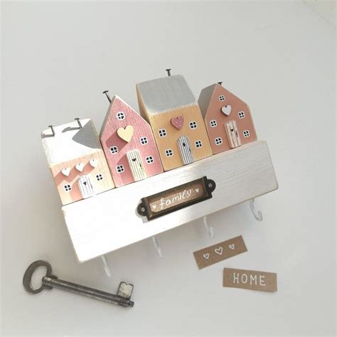 Ключница Солнечная улица заказать на Ярмарке Мастеров Qauwmru Ключницы настенные Москва