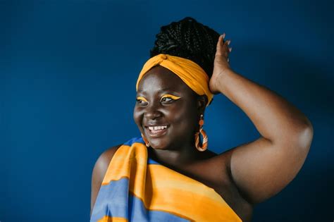 Premium Photo Smiling Plus Size African Woman Wearing Traditional
