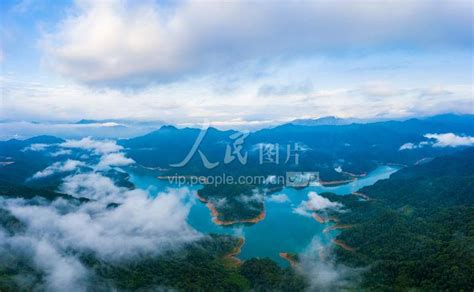 广西蒙山：茶山水库美景入画来 人民图片网