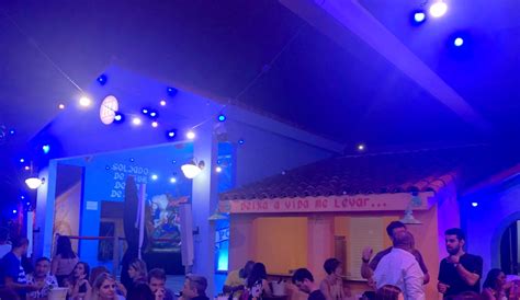 Bar do Zeca Pagodinho no Rio de Janeiro Viajar é tudo de bom