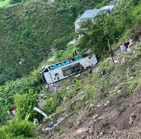 Accidente Vía Pasto Ipiales Hoy Detalles Del Bus Que Cayó Y Dejó Muertos