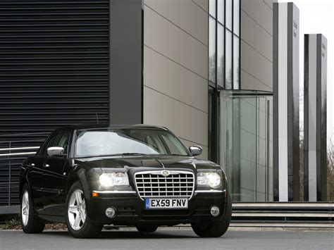 Фотографии Chrysler 300C (Крайслер), скачать обои для рабочего стола