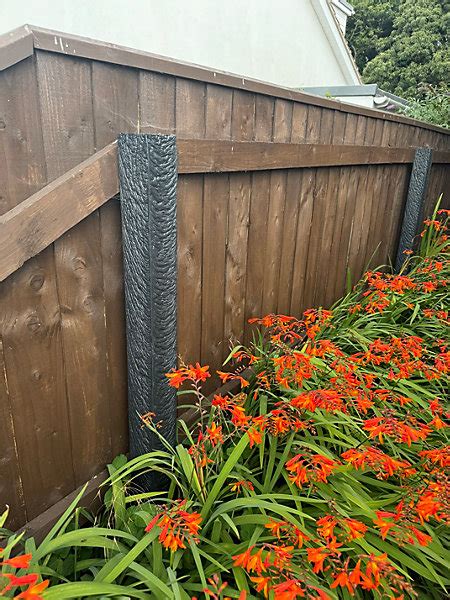 100 Recycled Plastic Fence Posts 90mm X 90mm X 2400mm Pack Of 10