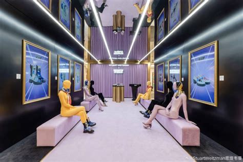Stuart Weitzman 开启「艺想奇思」限时概念空间首站 Socialbeta