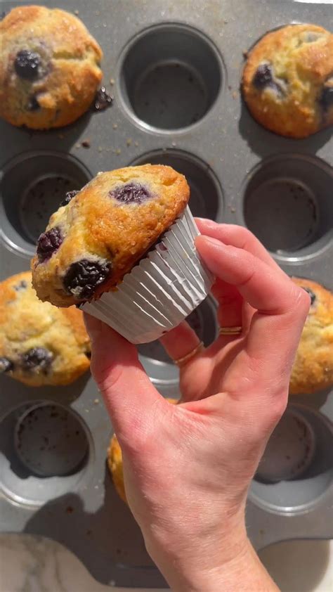 Soft And Fluffy Blueberry Muffins Sweet Breakfast Baking Recipes Baking