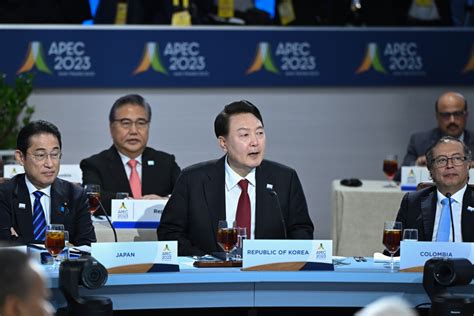 尹 지지율 34로 소폭 하락무당층 27로 2p 상승 한국갤럽 이투데이