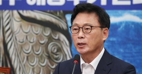 박광온 “정당한 구속영장엔 불체포특권 내려놓자”