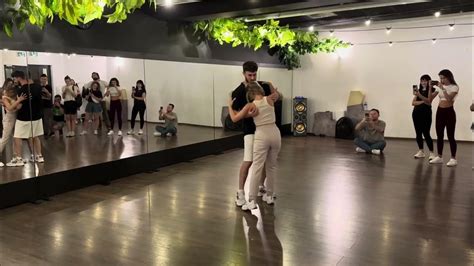Tutorial Bachata Side Wave Youtube