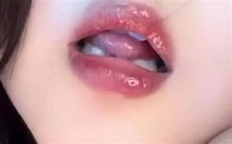 尊享版男友视角夹腿4 0