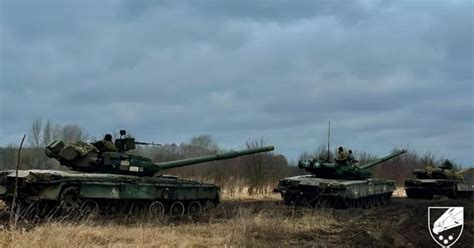 T 80bv Main Battle Tanks Mbts From The 25th Separate Airborne Brigade