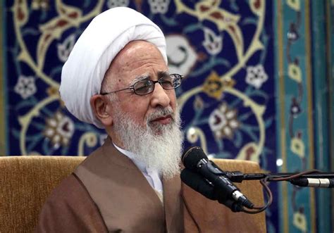 آیت الله جوادی آملی شعار زن، زندگی، آزادی را ما هم قبول داریم اگر