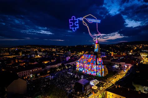 Imagini De Instagram Vineri Seara La Zilele Clujului Dronele Au Pictat Cerul Clujului