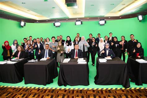 Pgb 38th Annual General Meeting Petronas Gas Berhad Pgb