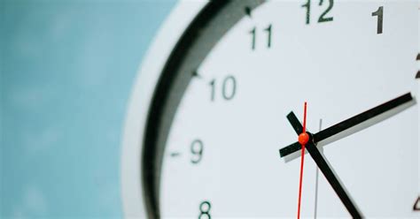 ¿qué Hora Es Te Decimos Si Debes Adelantar Tu Reloj Por El Horario De