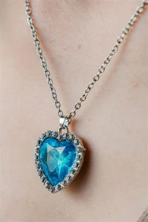The Colourful Aura Large Titanic Blue Heart Zircon Vintage Diamond
