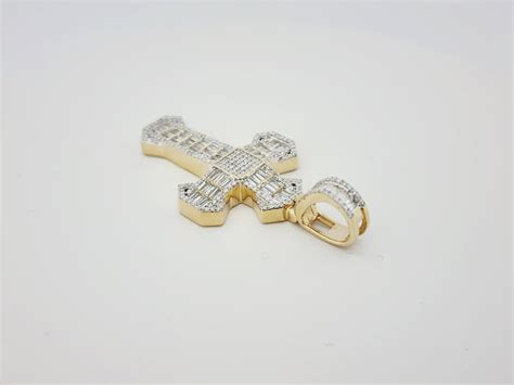150 Carat Diamond Cross Pendant 14 Karat Yellow Gold For Sale At 1stdibs