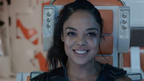 Thor 4 Tessa Thompson Está Nervosa Com Spoilers Sobre Filme Entenda