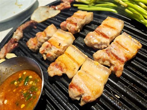 부산 수영 맛집 분위기 좋고 직원이 구워주는 지리산 흑돼지 백목가든 네이버 블로그