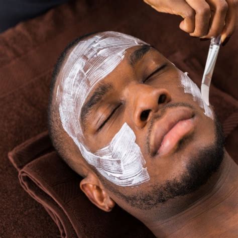 Aesthetician Vs Esthetician Whats The Difference Smudge