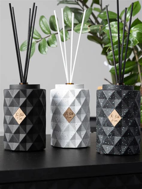 Namų kvapas Diamond 100ml O K LT natūralios žvakės namų kvapai