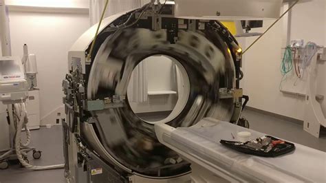 Naked CT Scanner Goes At Full Speed