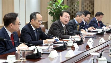 해시태그 경제 용어 비상경제민생회의 │ 매거진한경